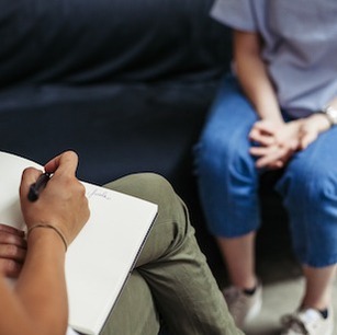 Cognitive Behavioural Therapy for Tics(CBIT) | Working Minds